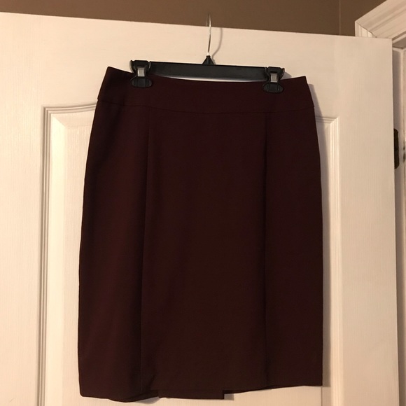 Skirts | Nyc Cut Fitted Burgundy Pencil Skirt Size 6 Nwt | Poshmark